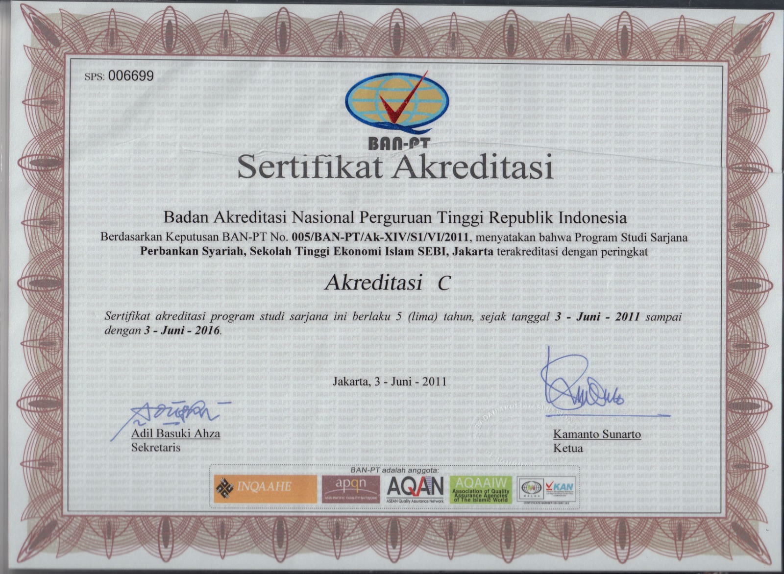 5. Program Studi S1 - Hukum Ekonomi Syariah: SK Akreditasi SK 2022 ; SK 2023-2028 II Sertifikat ...